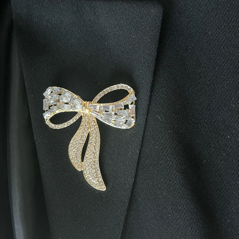 Jewelry | Fashion Trend 2242025 Rhinestone Bow Brooch | Poshmark